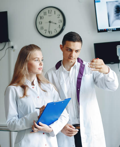 Covid -19 Vaccin Testing - Dr. Guilherme Zeni Schuroff